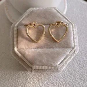 Lulus | Jewelry | Heart Outline Dangle Earrings | Poshmark